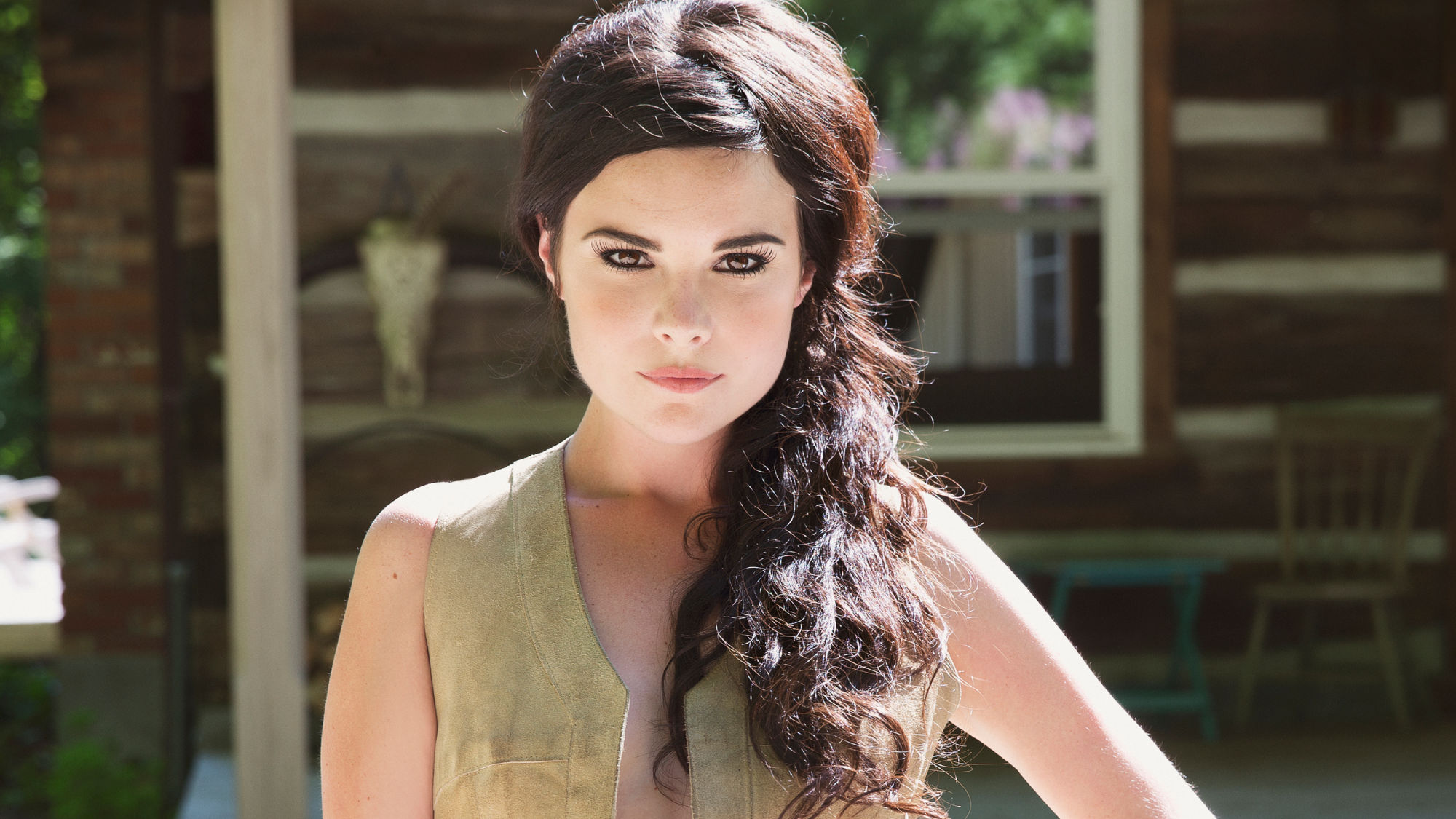 Interview with Whitney Rose on the release of her new album, We Still ...